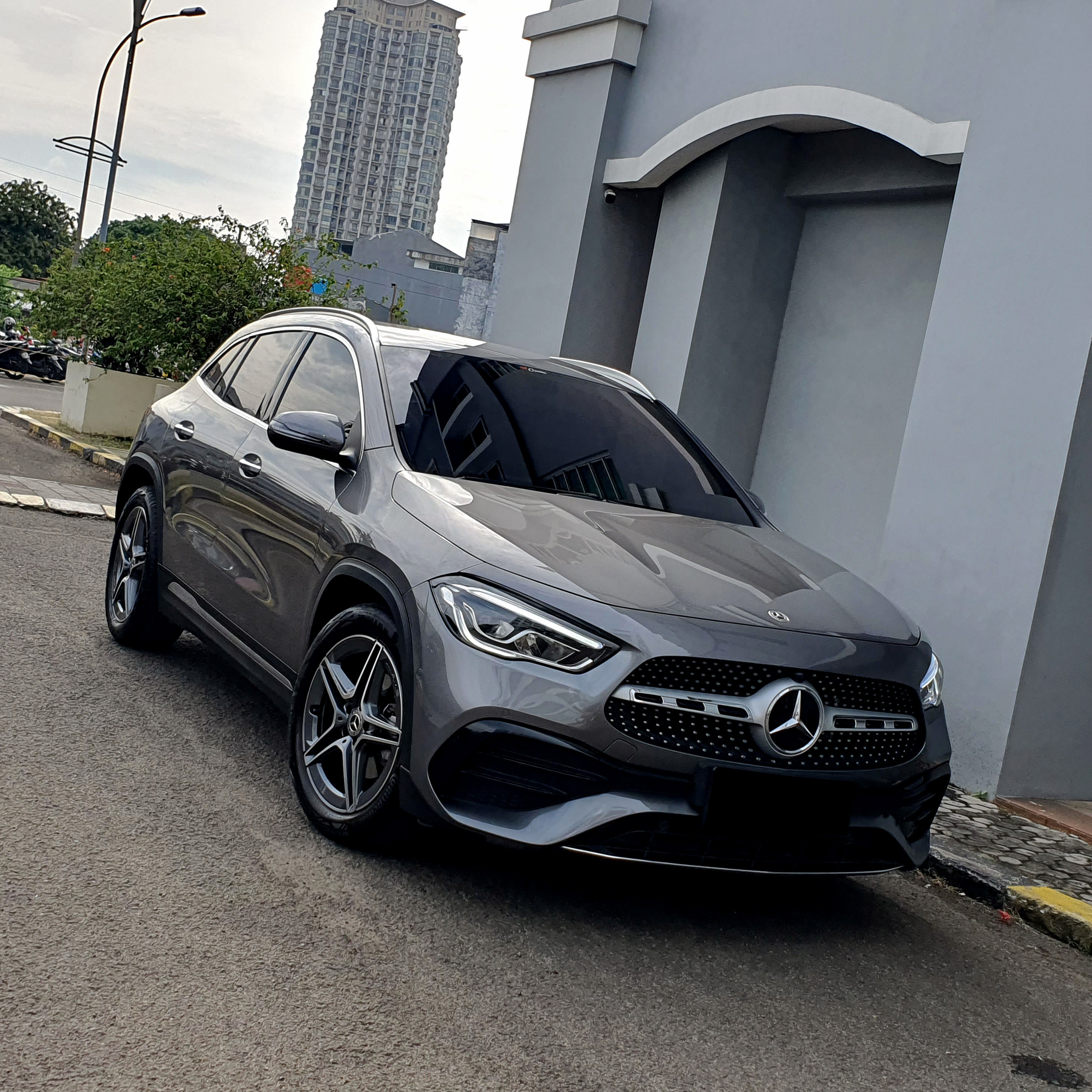 Jual Beli Mobil Bekas Bergaransi Tanpa Khawatir Belanja Mobil ...